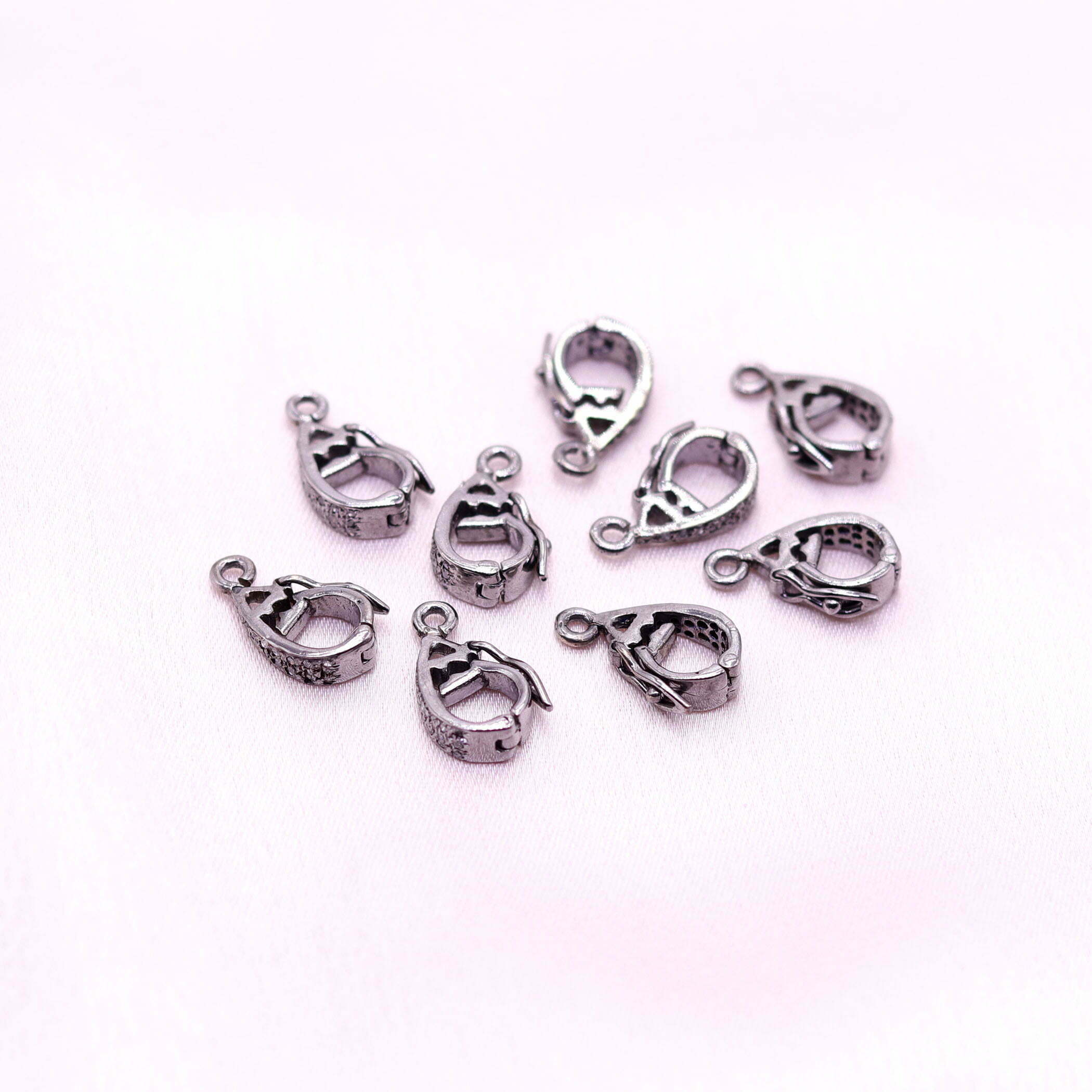 Hook Clasp in 925 Sterling Silver with Pave Diamonds (Copy) – Tempus Gems